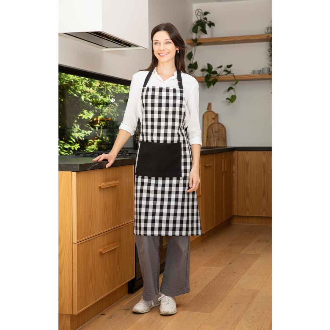 Eco Gingham Black Apron – Ladelle